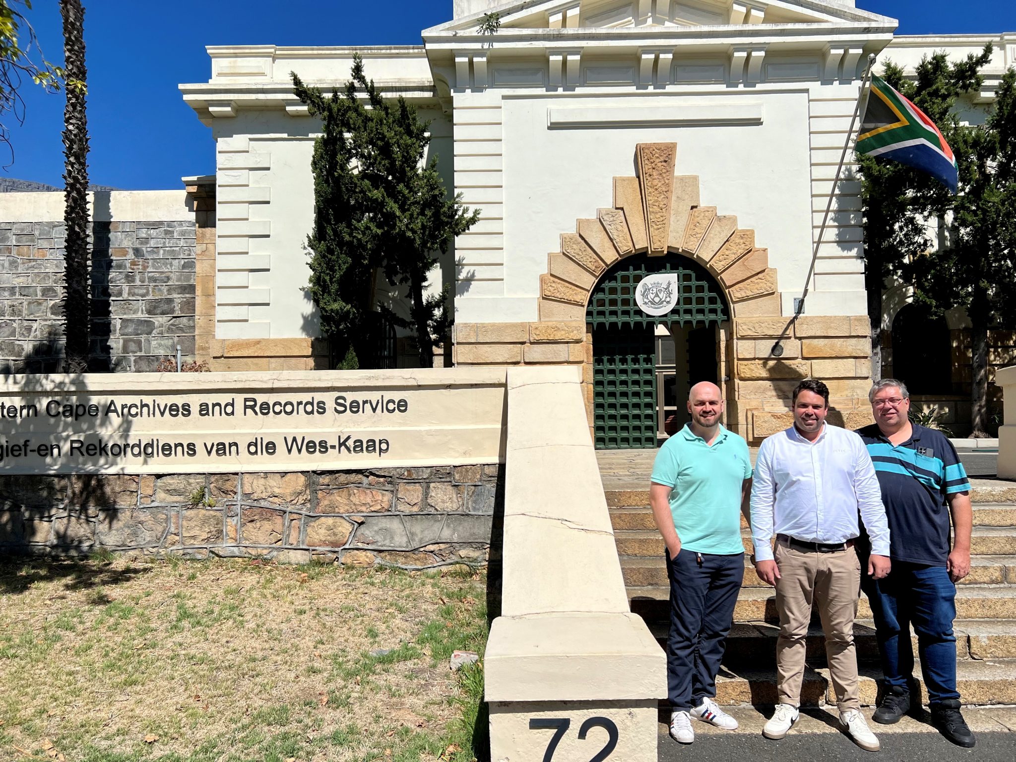 Zeutschel - Overhead scanners, software and accessories - Zeutschel GmbH